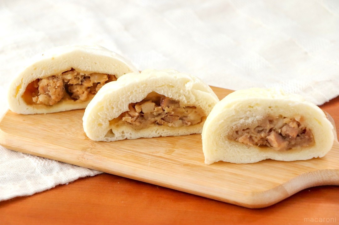 【2024年】コンビニ肉まん徹底比較。セブン・ローソン・ファミマの3社でレビュー - macaroni