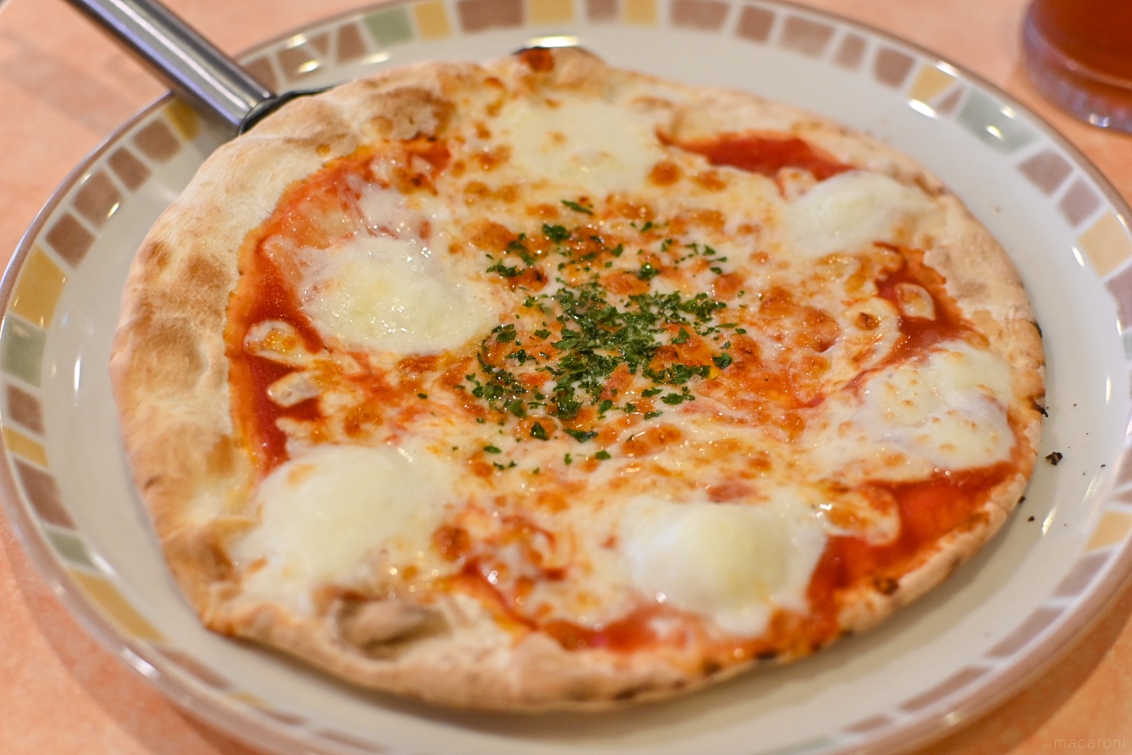 サイゼリヤの新メニューを食べ比べ！ファンの心をくすぐる2品が販売中 - macaroni