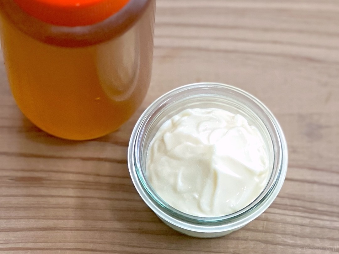 市販マヨネーズが高級品の味に！たったひとつの調味料を混ぜるだけで「激変」「目からウロコ」 - macaroni