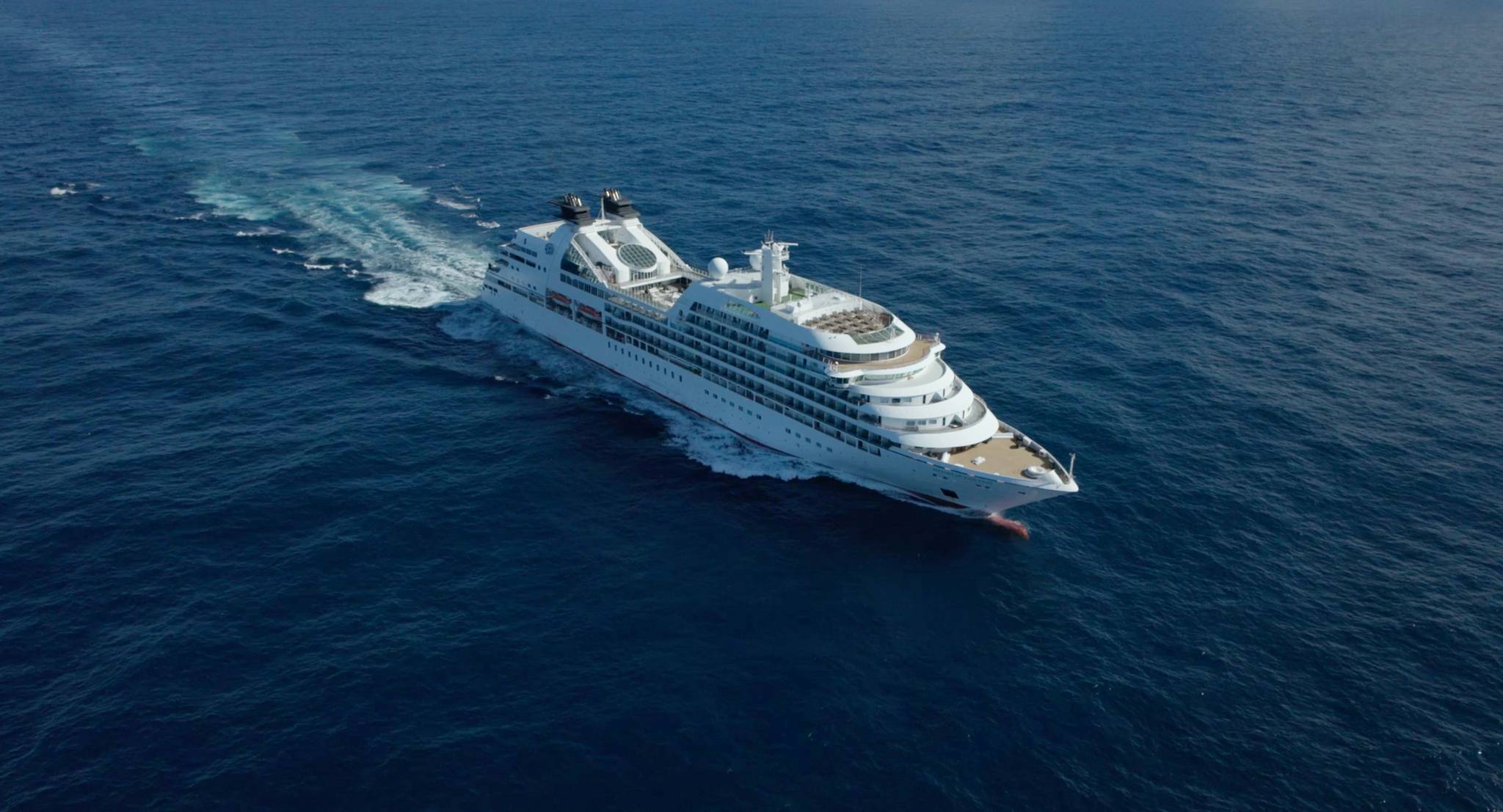 日本初。全客室スイートのクルーズ船「MITSUI OCEAN FUJI」を潜入レポート！ - macaroni