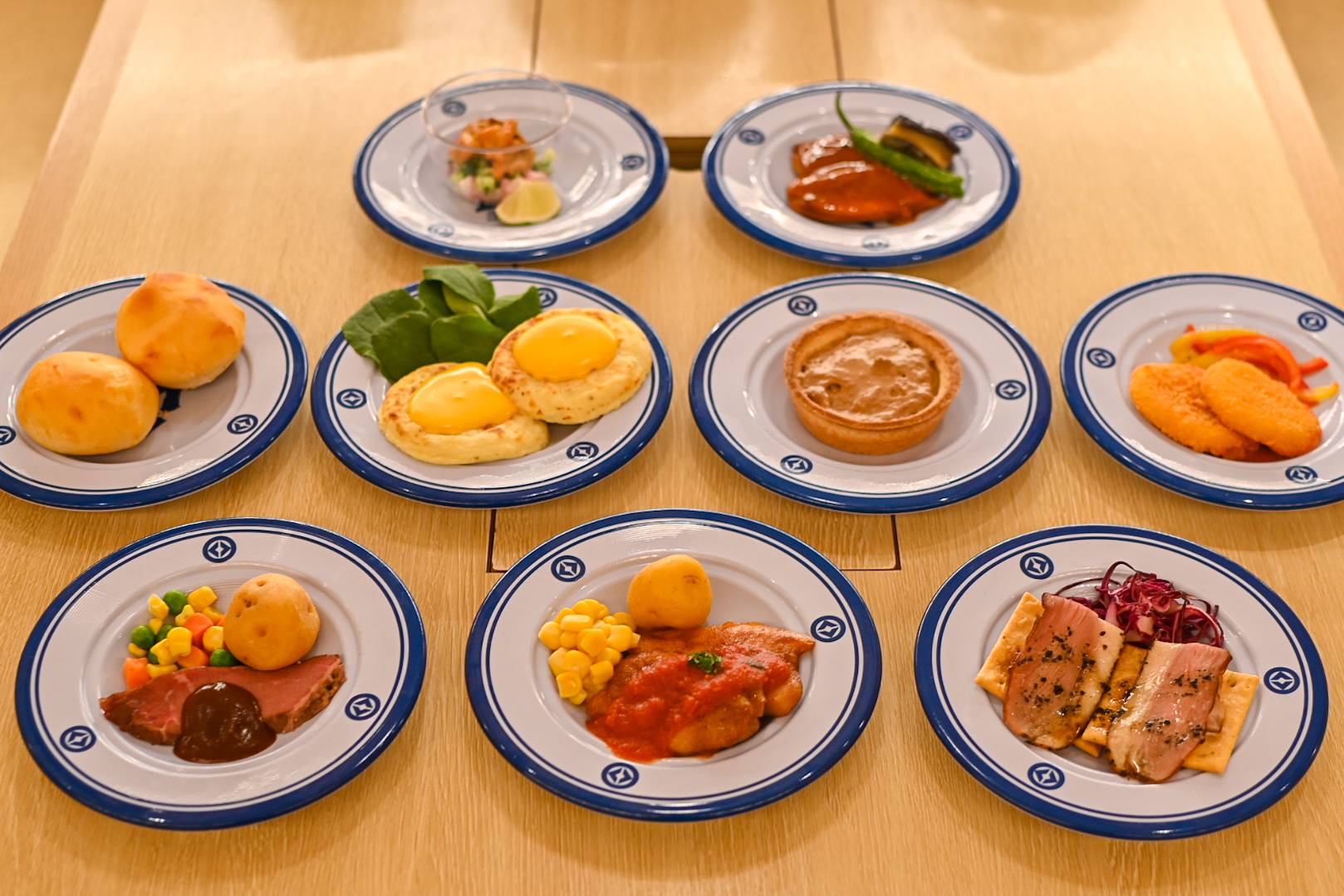 くら寿司「大阪・関西万博メニュー」9種を食べ比べ！全国の対象店で体験できる世界料理 - macaroni