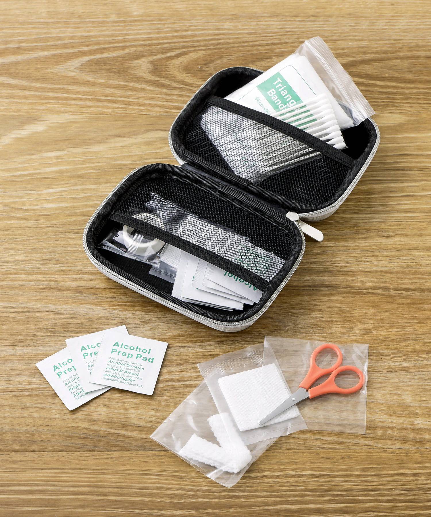 スリコでそろう「防災グッズ」おすすめ32選。今買うべき“SOBANI” シリーズの新作 - macaroni