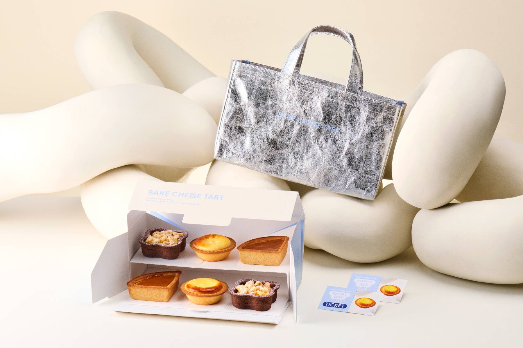 2026年BAKEの福袋「HAPPY BOX 2026」全2種の中身を公開！最大6個のチーズタルトが当たる - macaroni