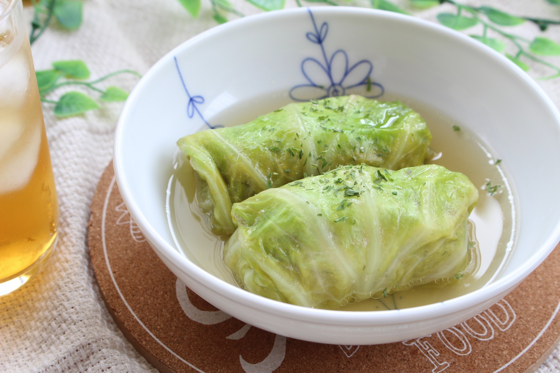 「ロールキャベツ」の簡単上手な巻き方！煮くずれないコツはこれ - macaroni